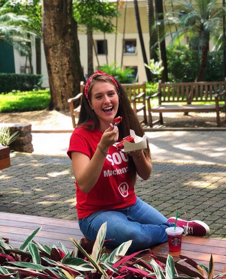 Aluna participa de experiência na Starbucks | Mackenzie Integridade