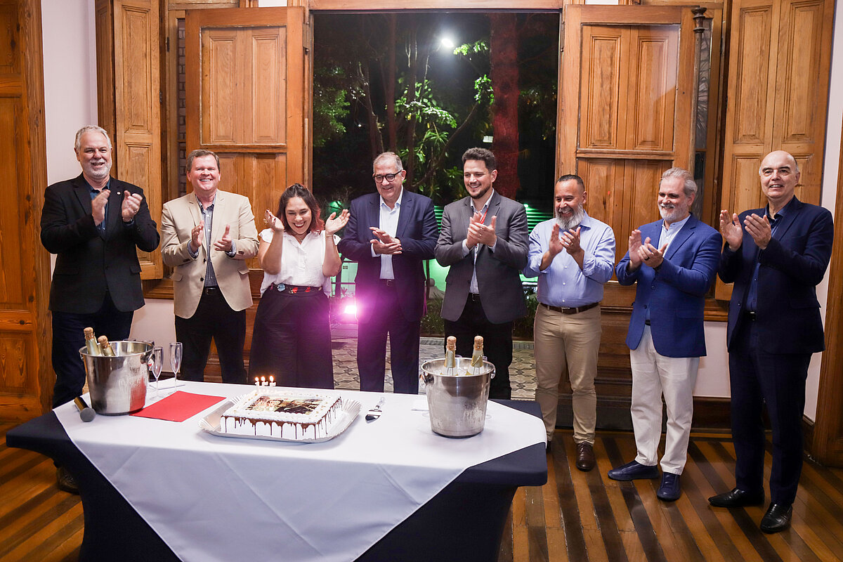 Exposição “Isto é Mackenzie” apresenta totem eletrônico da fundadora ...