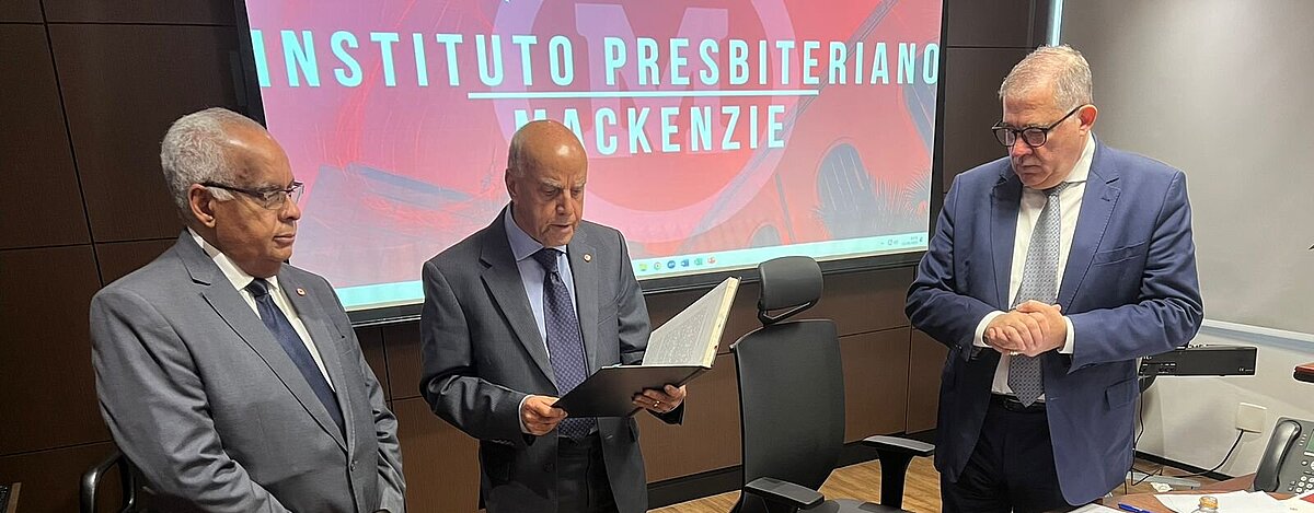 Novo diretor da Faculdade Presbiteriana Mackenzie Brasília toma posse ...