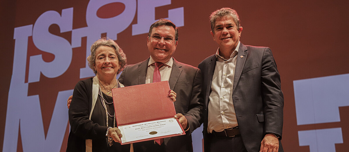 Celebração ao Dia dos Professores homenageia docentes da UPM | Mackenzie